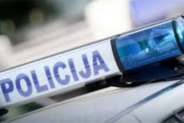 Besplatan telefon 122 na usluzi građanima - Banjalučanke.com